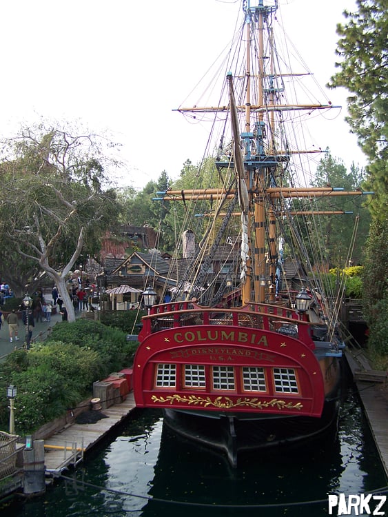 Sailing Ship Columbia | Water Ride at Disneyland | Parkz - Theme Parks