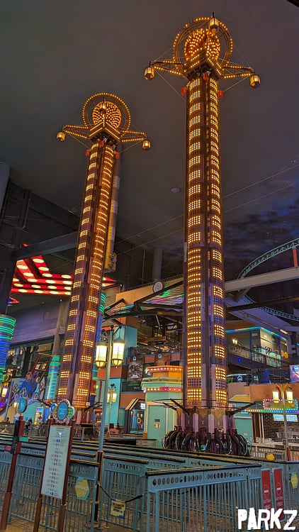 Sky Towers | Family Attraction · Flat Ride at Skytropolis Indoor Theme ...